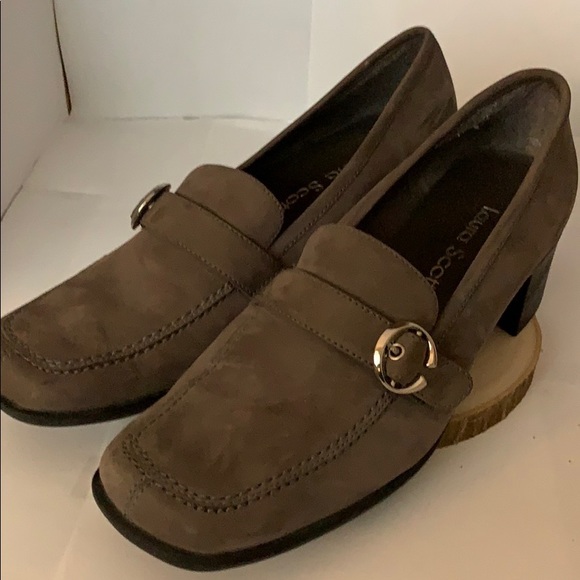 Laura Scott | Shoes | Laura Scott Suede Tan Loafers | Poshmark